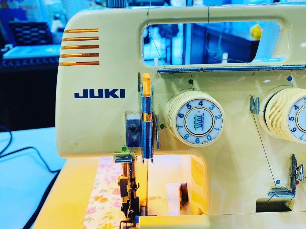 JUKI(ジューキ)ロックミシン【モデルMO-313型】ロックミシン修理☆福岡県北九州市のミシン修理・販売専門店「ミシン生活」☆JUKI(ジューキ)福岡・北九州・下関地域正規代理店 – 福岡県 ...